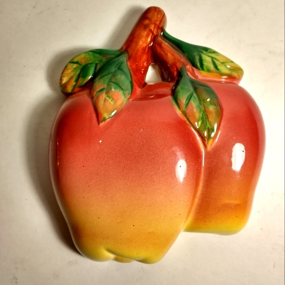 Vintage | Accents | Wall Ceramic Apples For Kitchen | Poshmark